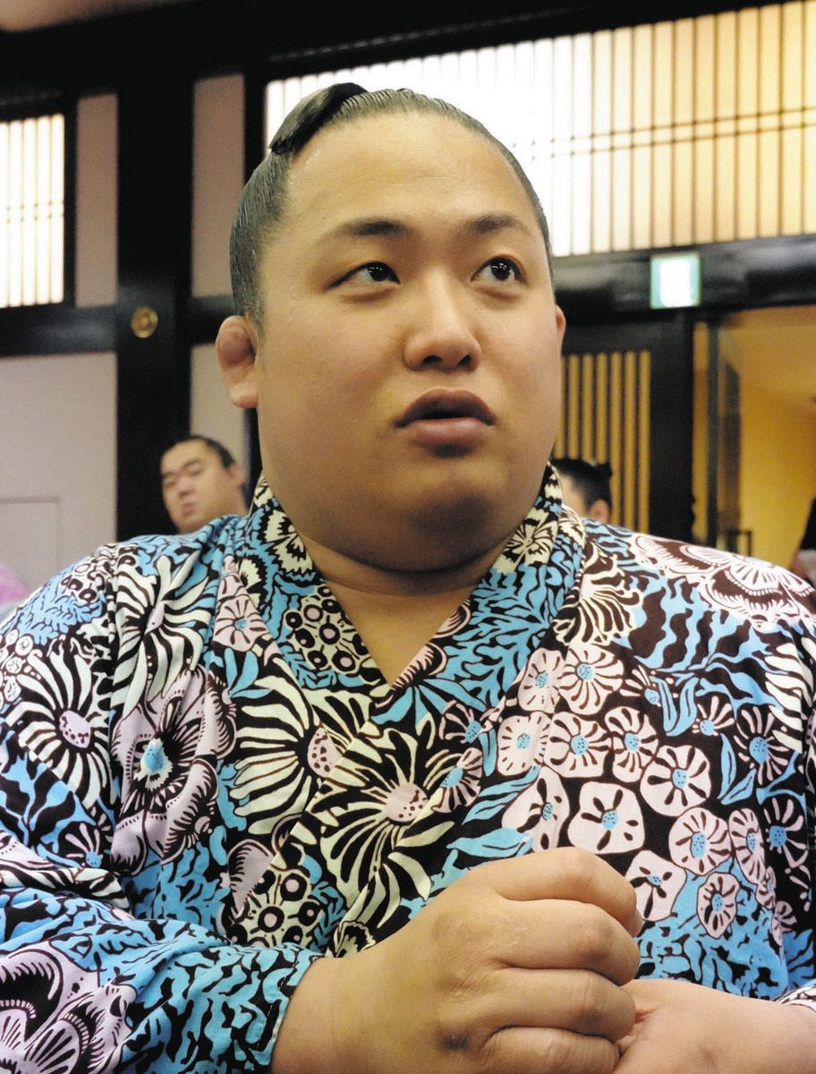 Midorifuji Resumes Training After Heart Failure Caused by Excessive ...